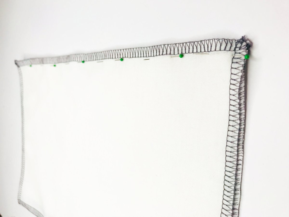 How To Pin Fabric? - anicka.design