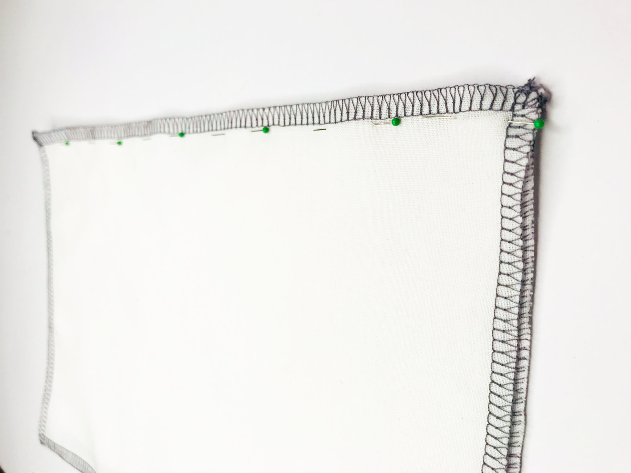 How To Pin Fabric? - anicka.design