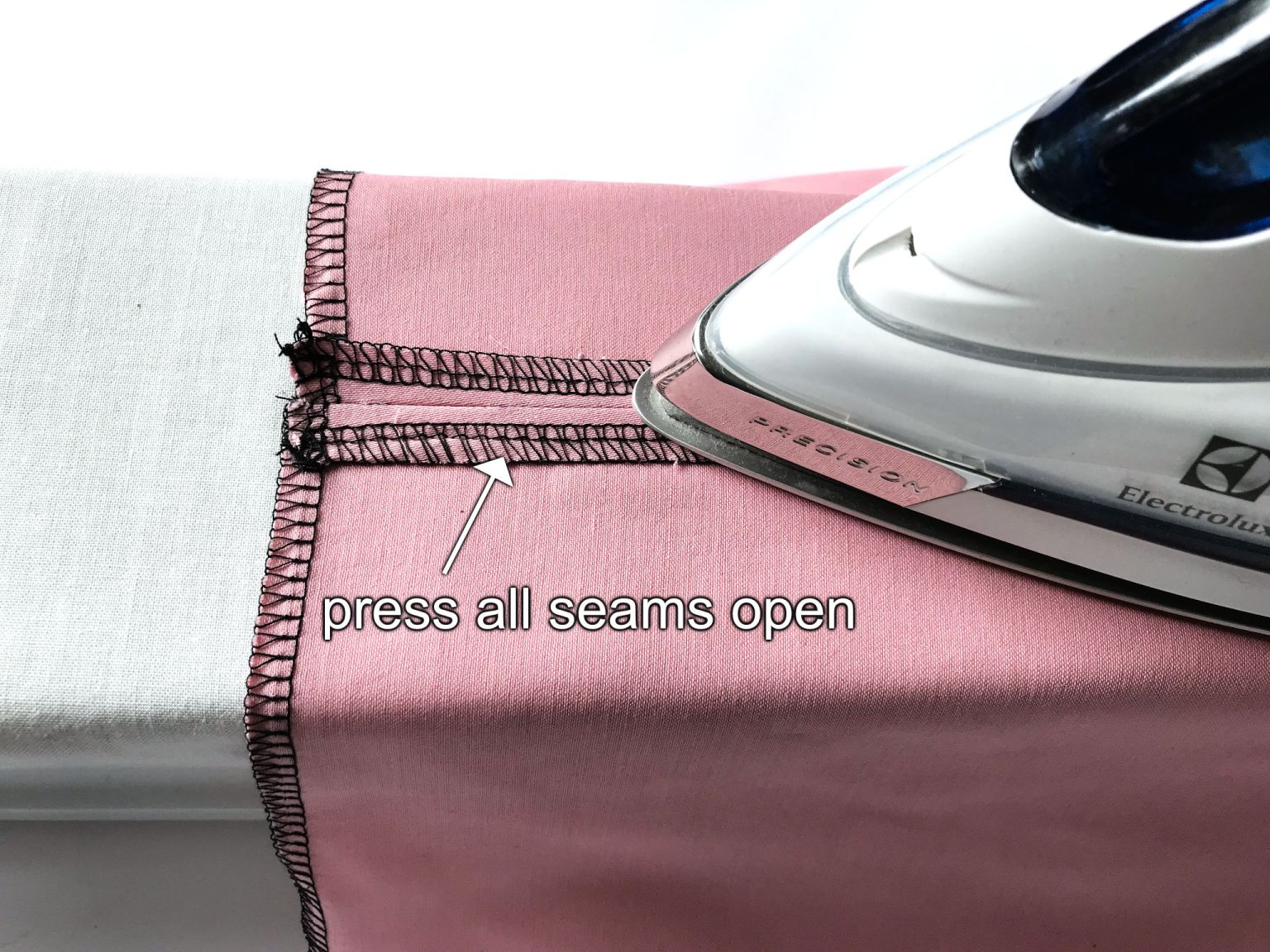 How To Sew A Casing For An Elastic Waistband - 4 Methods - anicka.design