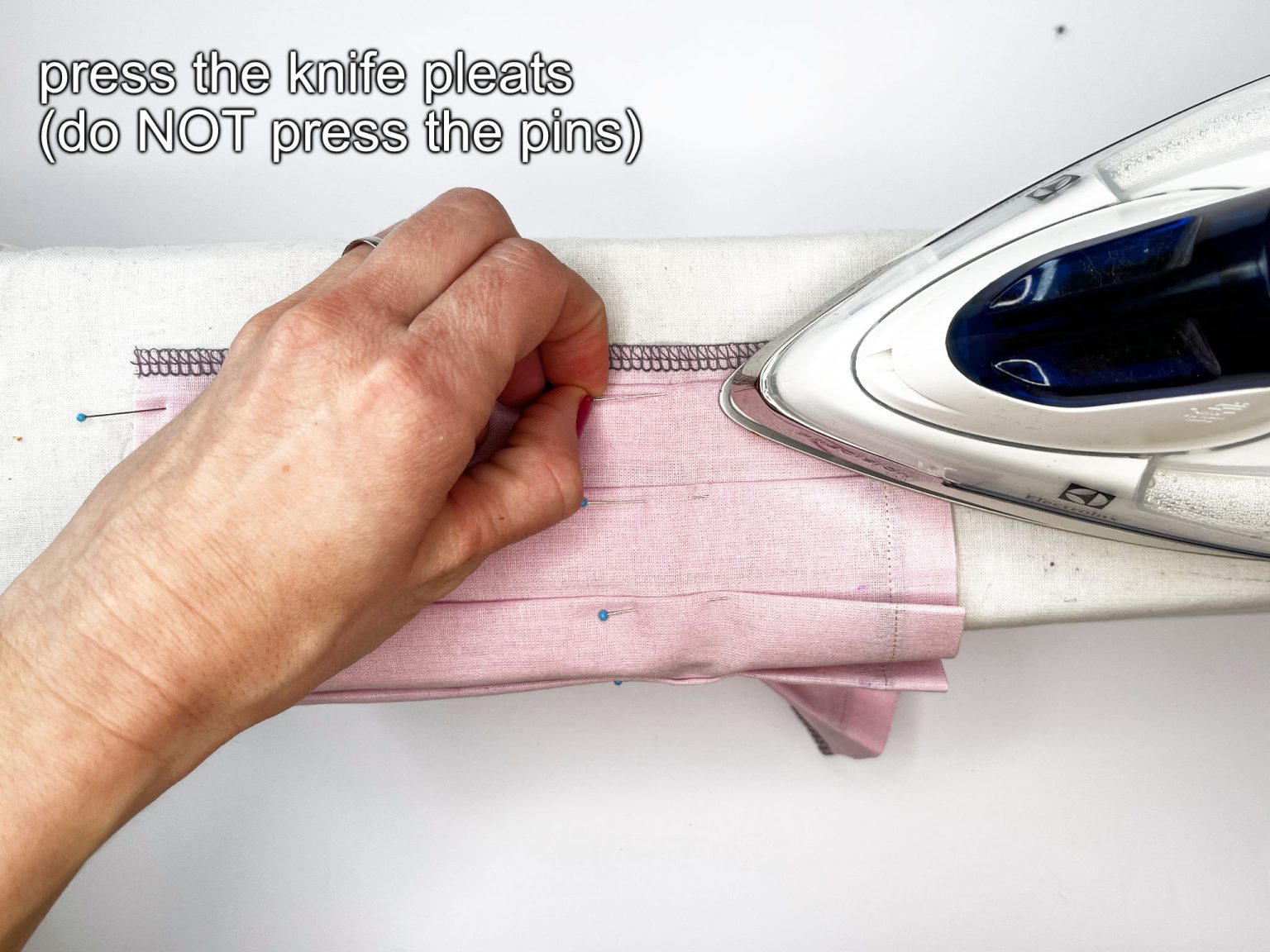What Are Knife Pleats And How To Sew Them - anicka.design